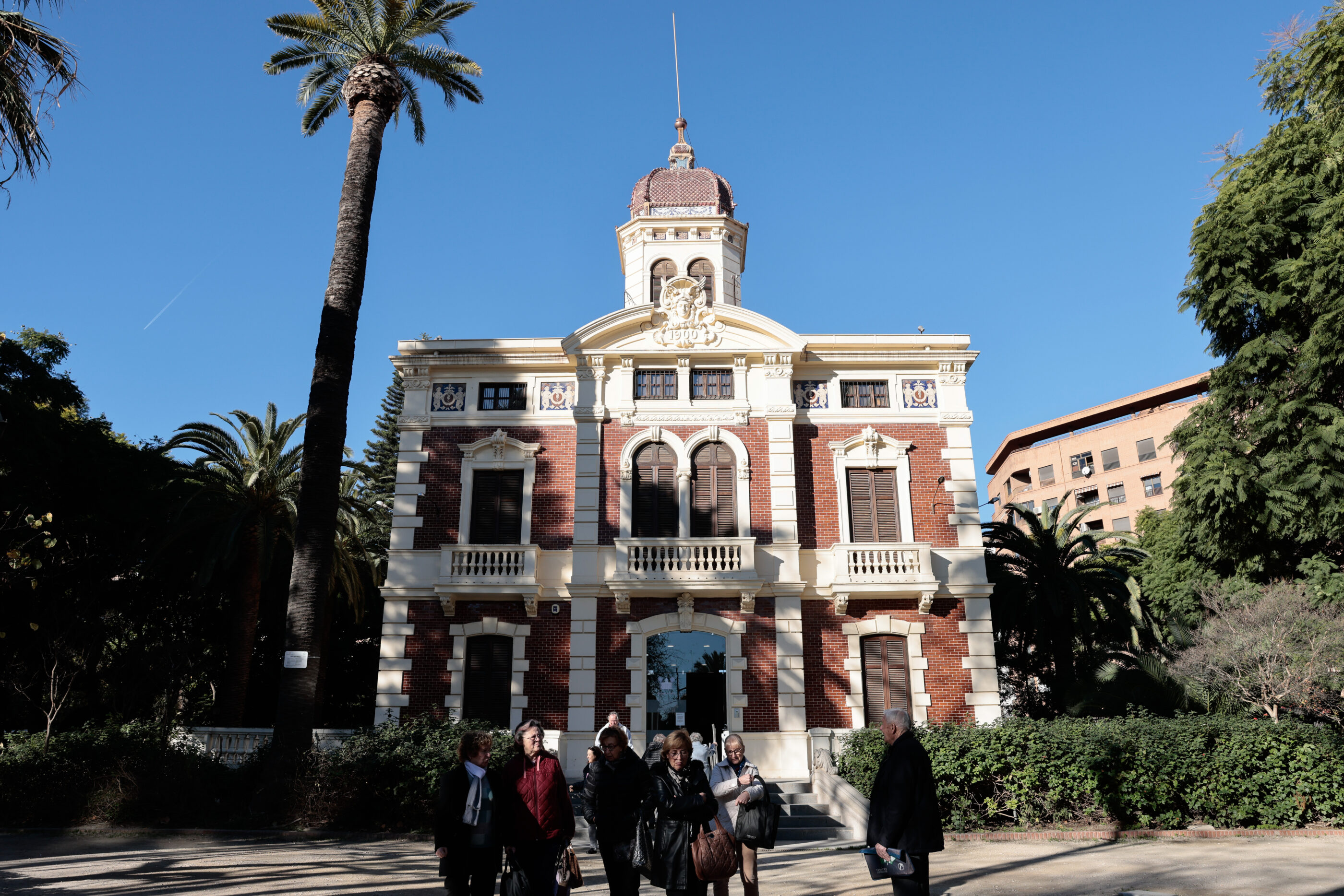 Portada - Universitat Popular